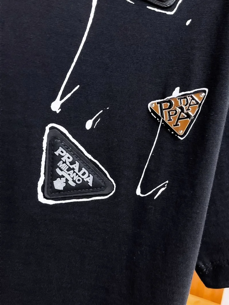 Accurate model Prada T-Shirts