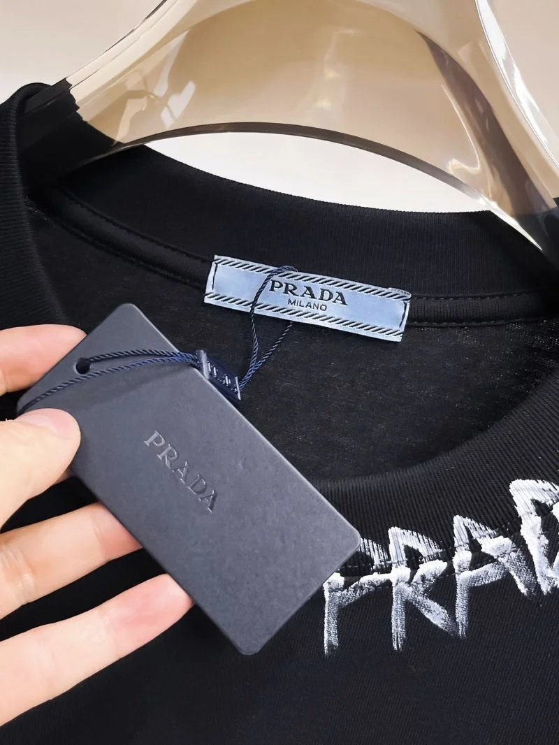 Accurate model Prada T-Shirts