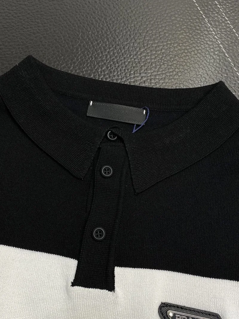 Bargain Prada T-Shirts