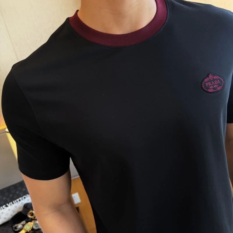 Factory-made Prada T-Shirts