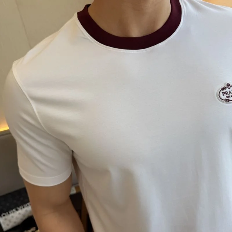 Cut-rate Prada T-Shirts