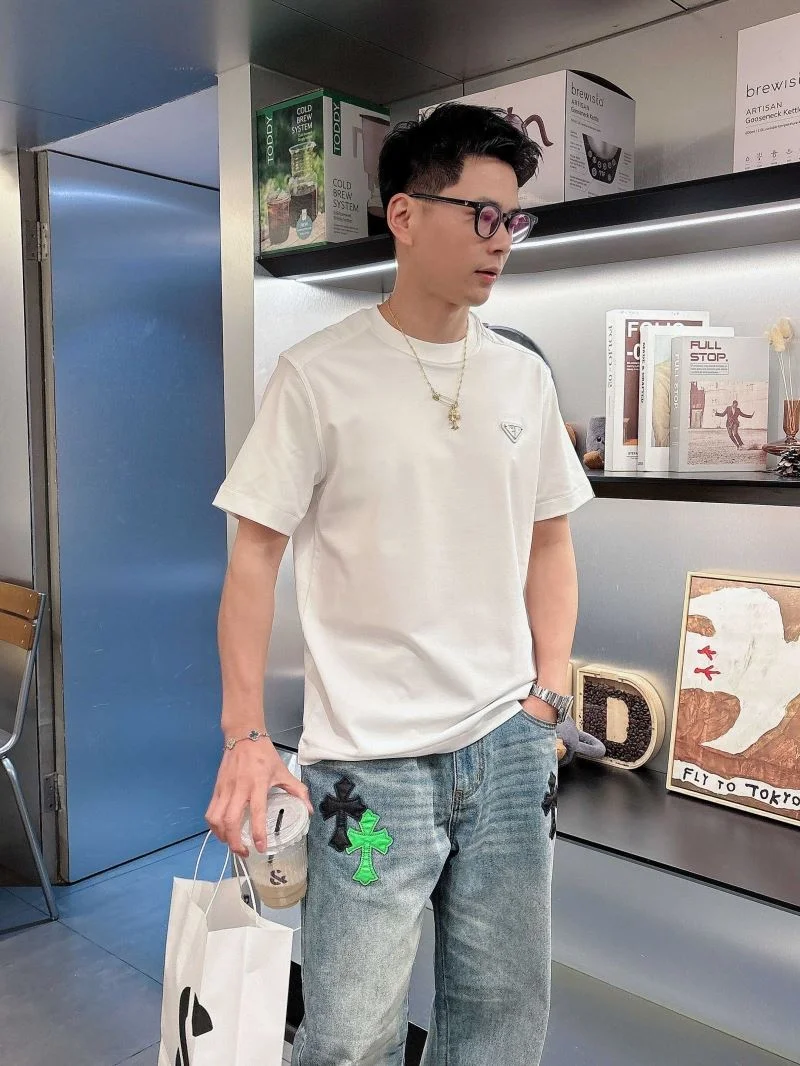 Brand-original Prada T-Shirts