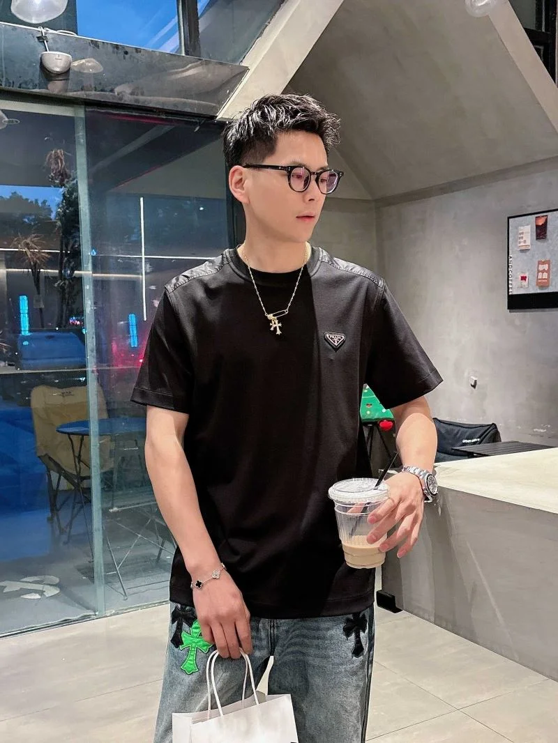 Brand-original Prada T-Shirts