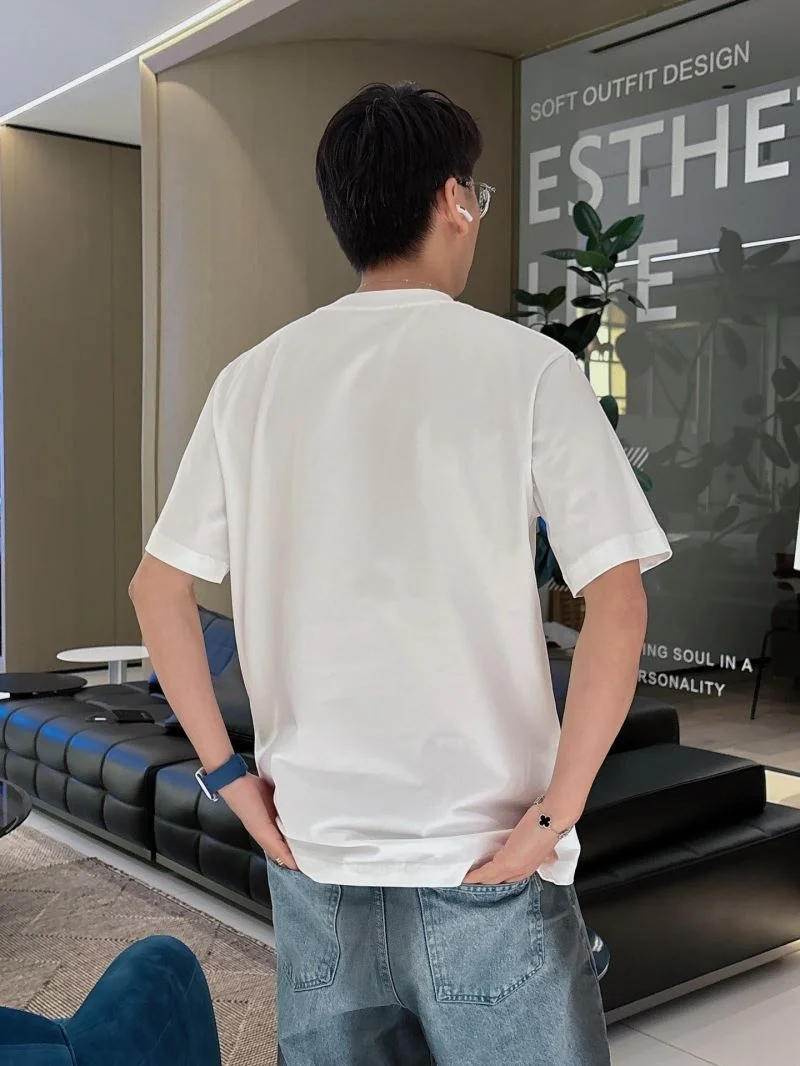 Bargain Prada T-Shirts