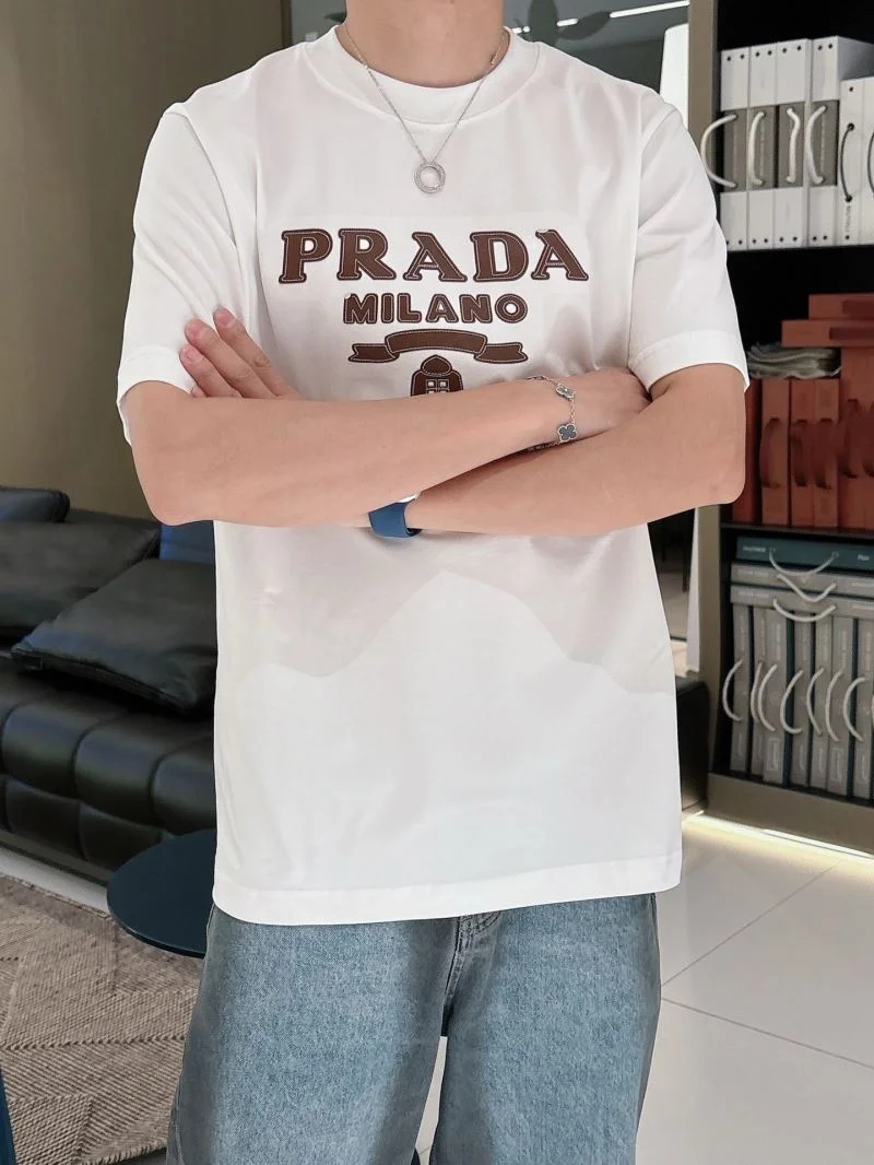 Bargain Prada T-Shirts