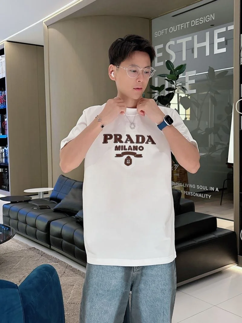 Bargain Prada T-Shirts
