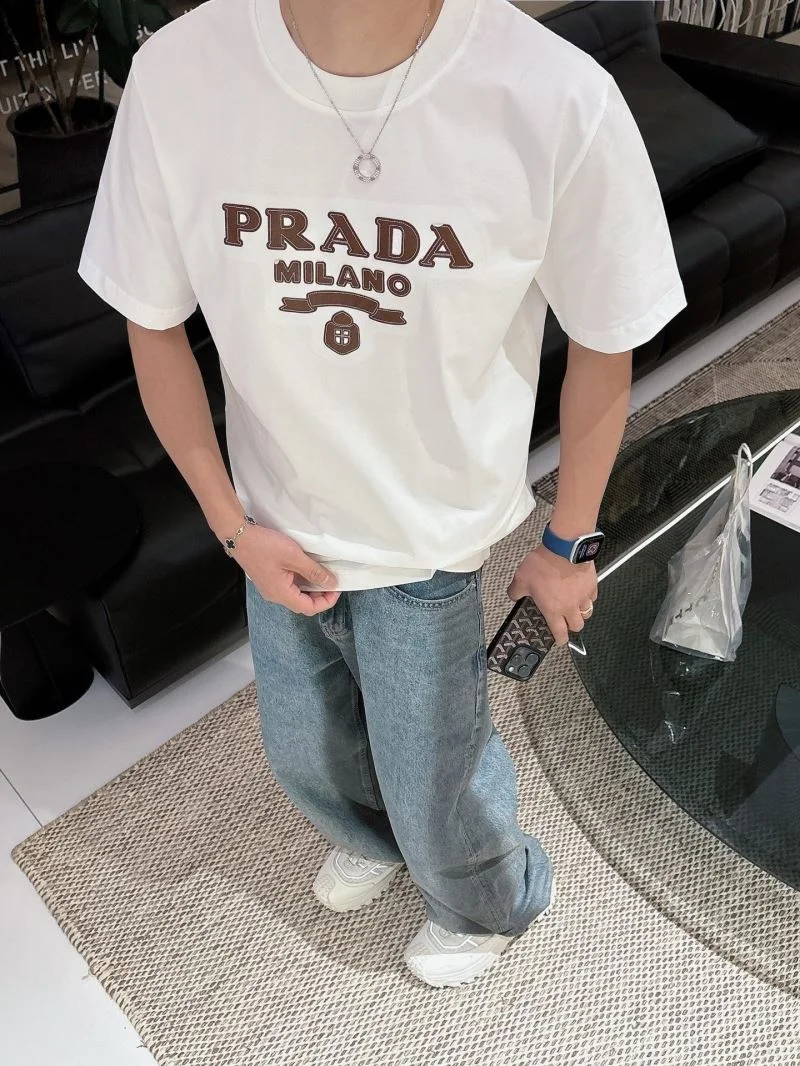 Bargain Prada T-Shirts