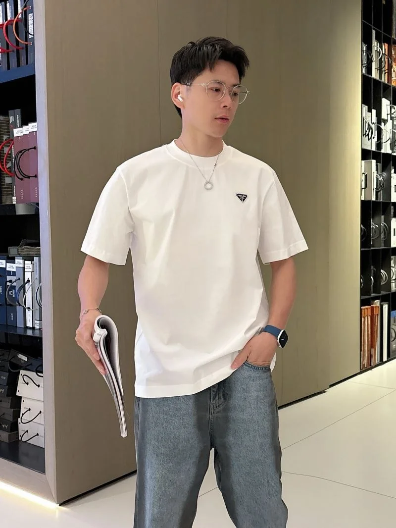 High accuracy Prada T-Shirts