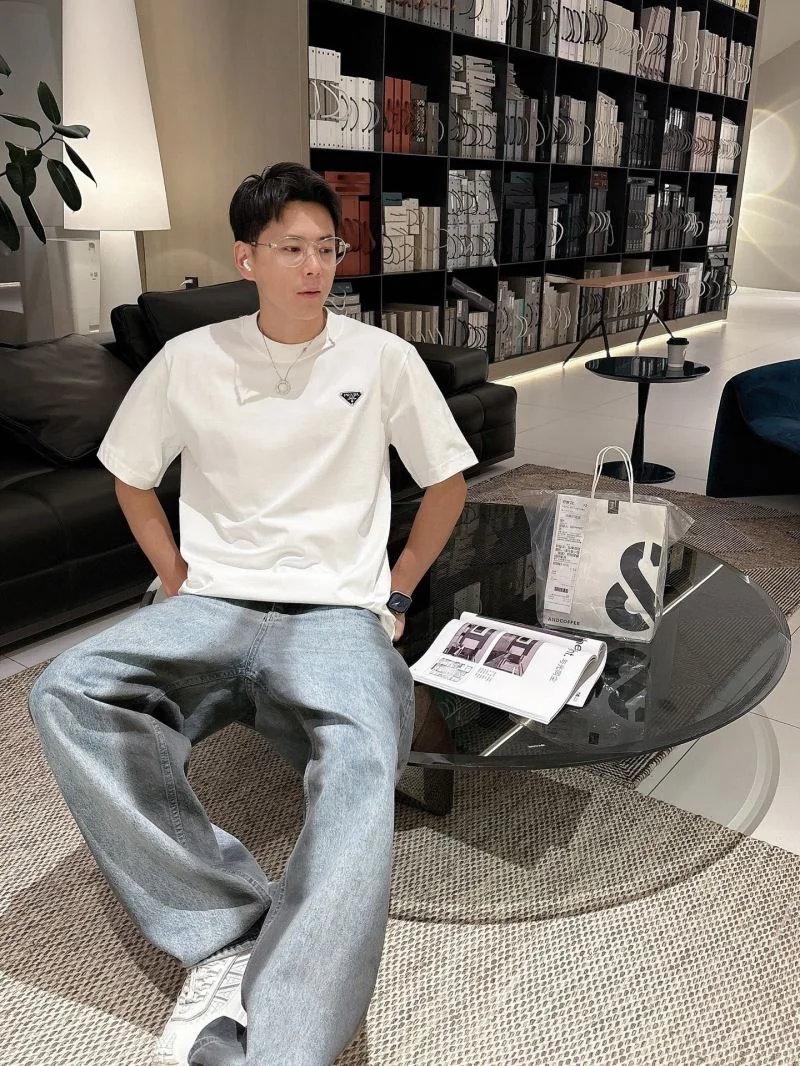 High accuracy Prada T-Shirts