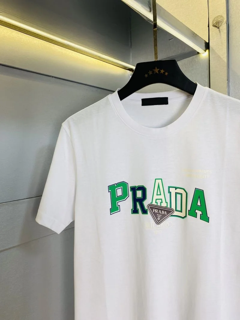 Inexpensive Prada T-Shirts