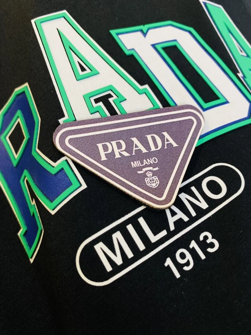 Inexpensive Prada T-Shirts