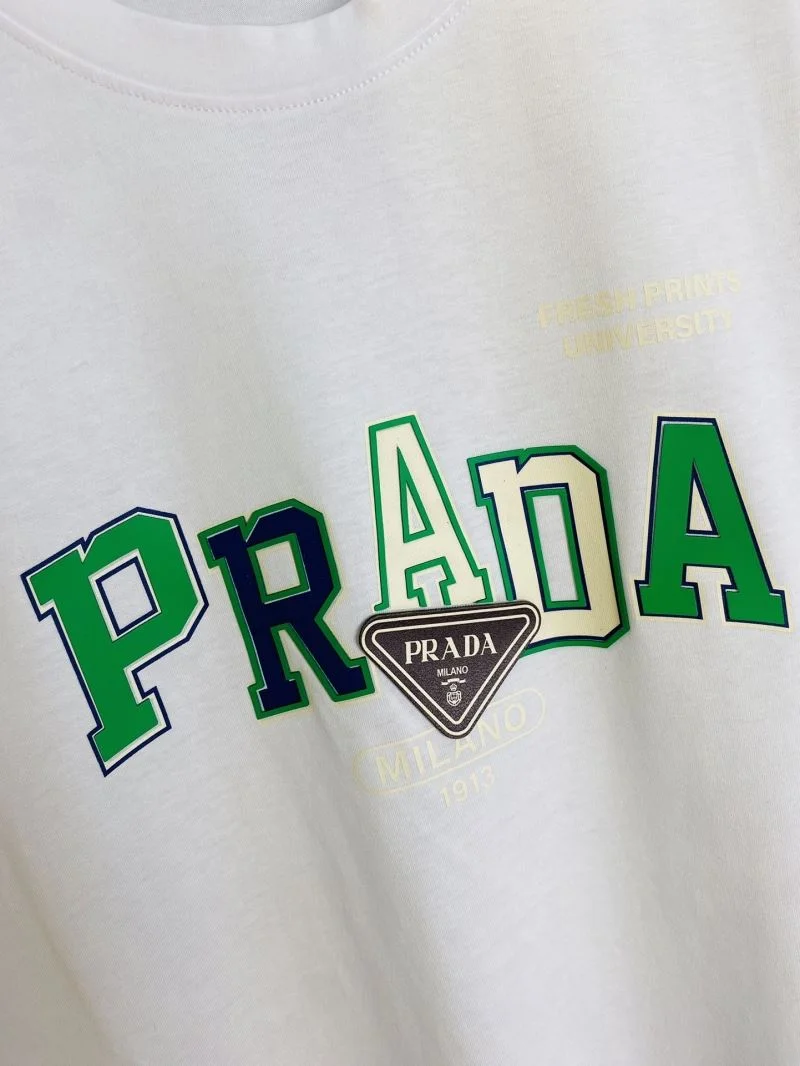 Inexpensive Prada T-Shirts