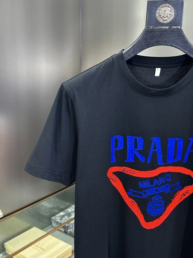 Cut-rate Prada T-Shirts