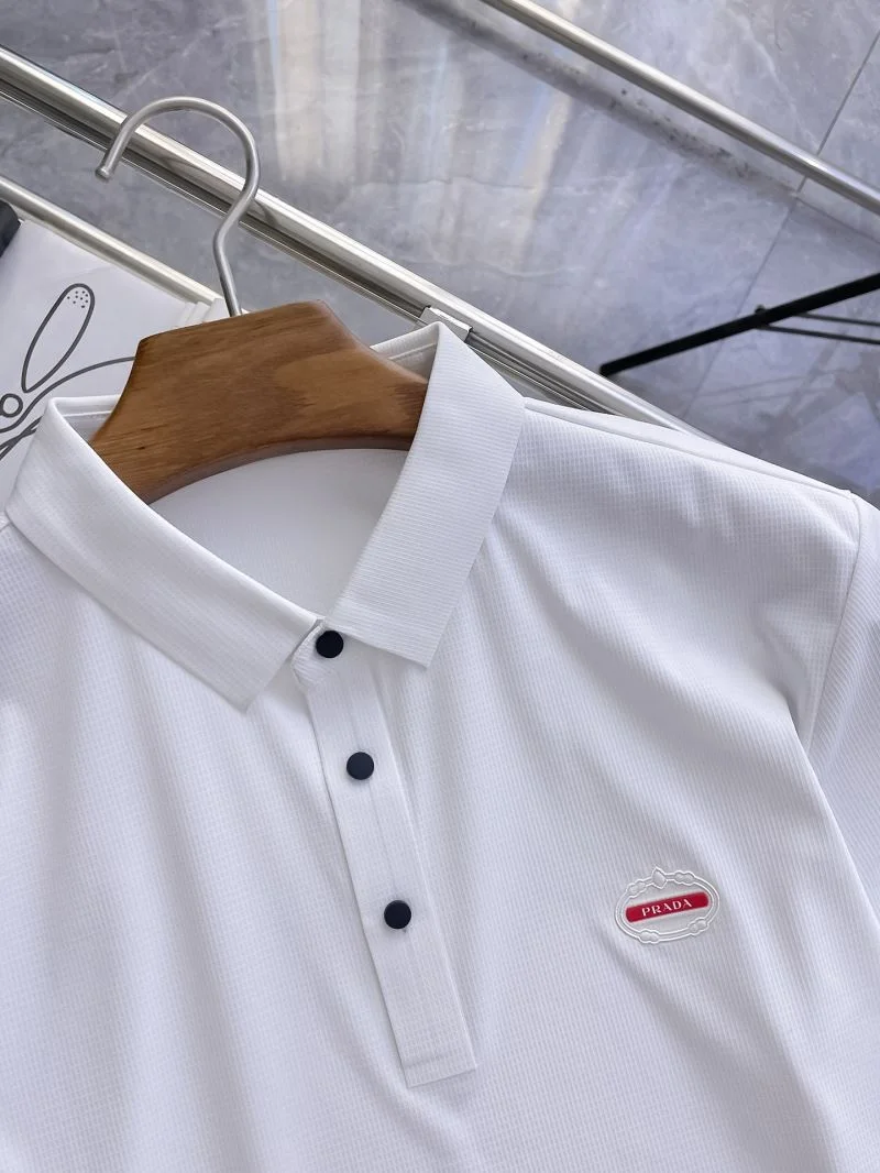 Low-cost Prada T-Shirts