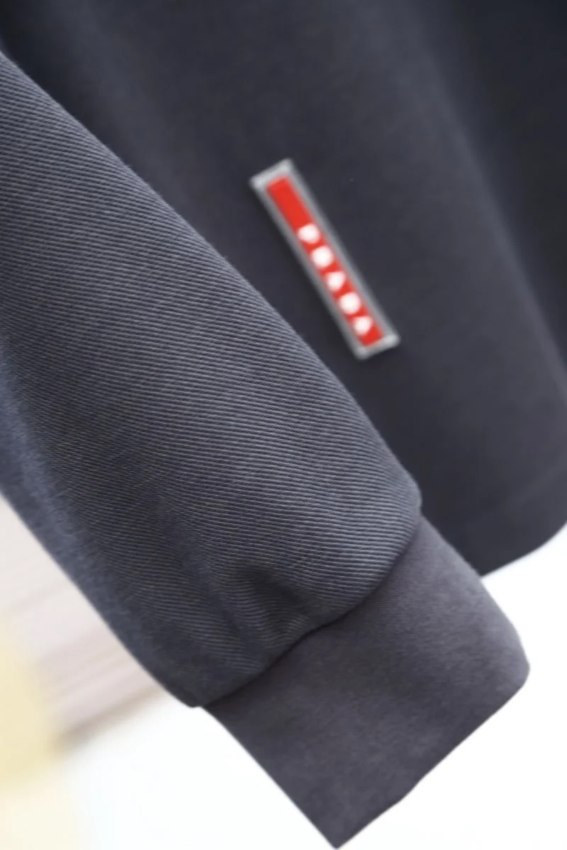 High fidelity Prada T-Shirts