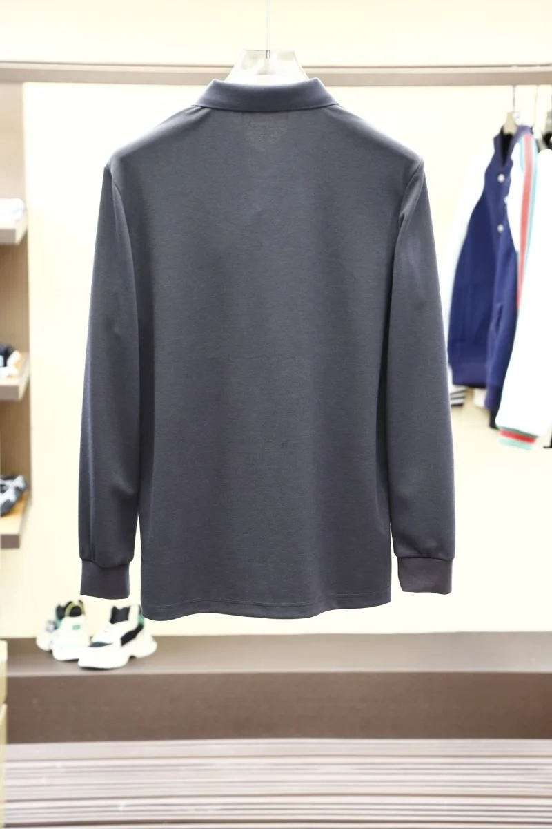 High fidelity Prada T-Shirts