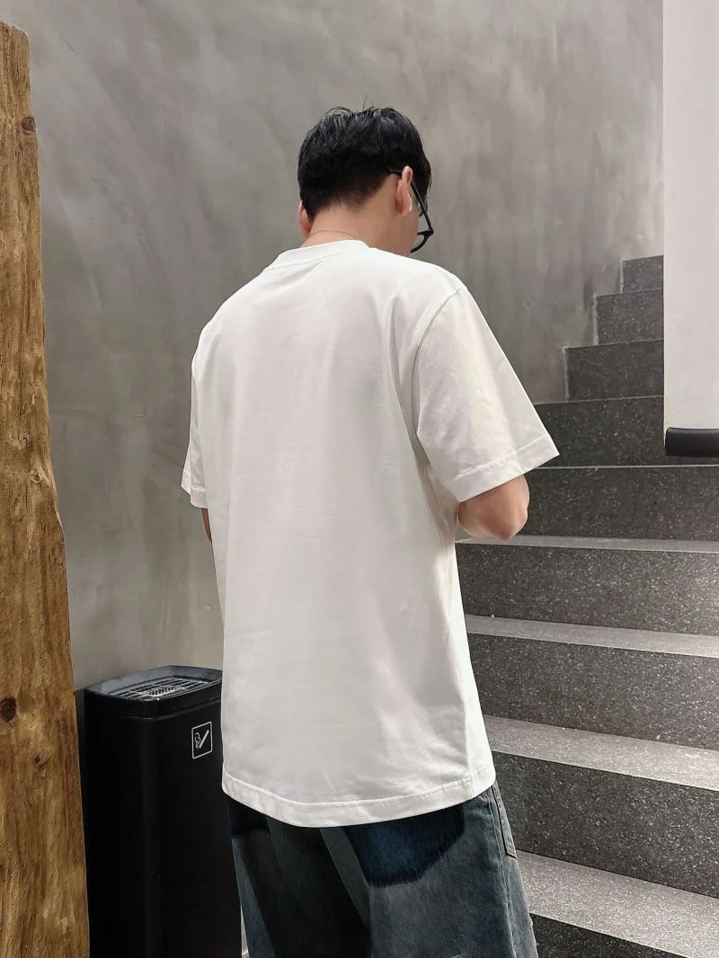 Factory-made Prada T-Shirts