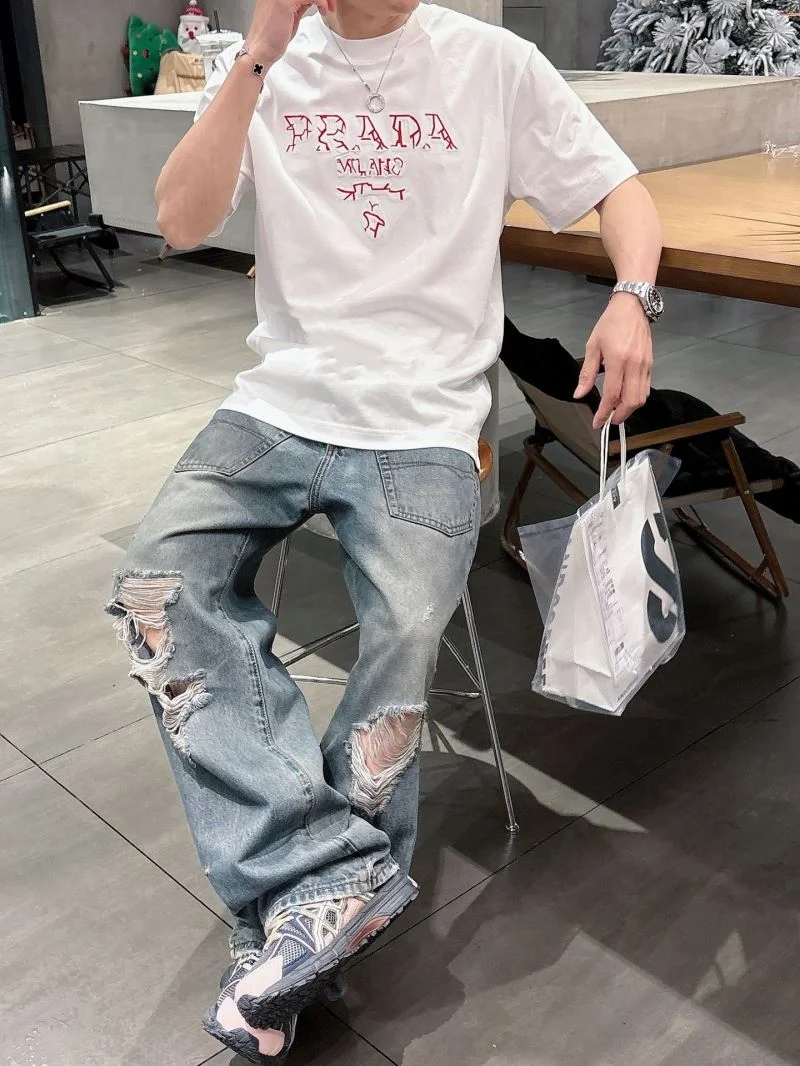 Factory-made Prada T-Shirts