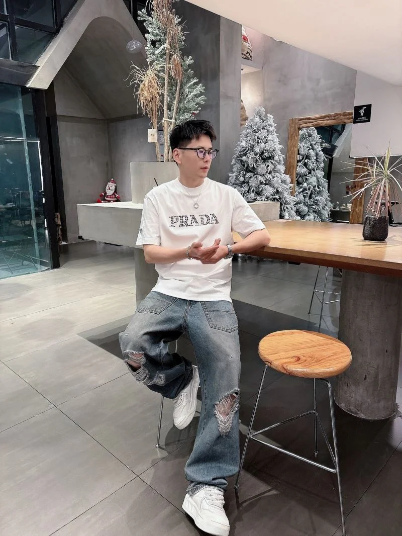 Brand-original Prada T-Shirts