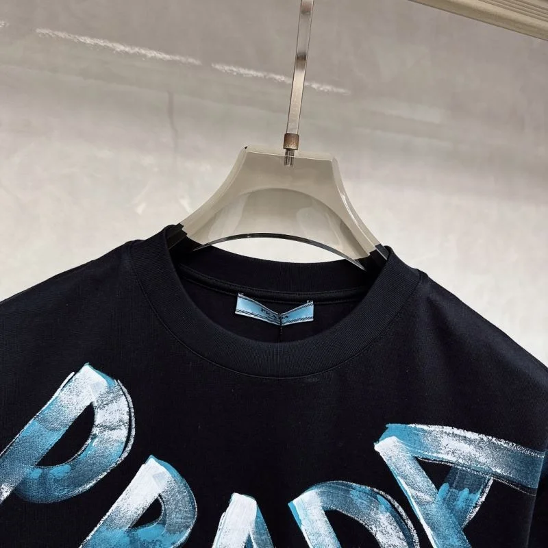 Inexpensive Prada T-Shirts