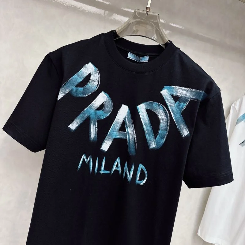 Inexpensive Prada T-Shirts