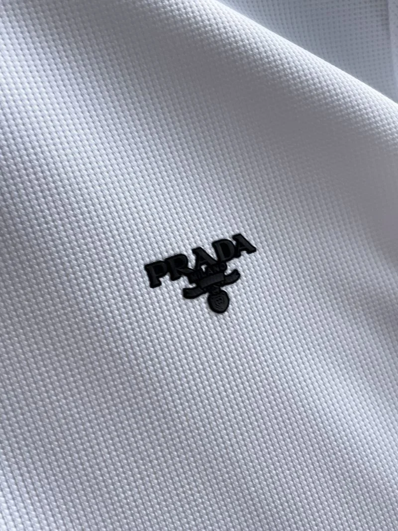 Cut-rate Prada T-Shirts