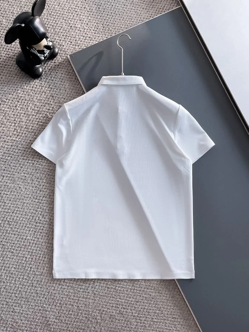 Cut-rate Prada T-Shirts