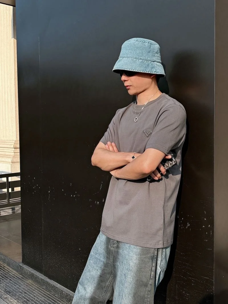 Mirror quality Prada T-Shirts