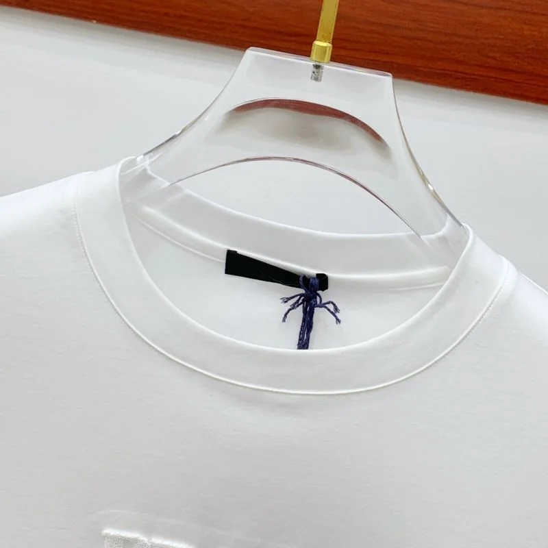 Low-cost Prada T-Shirts