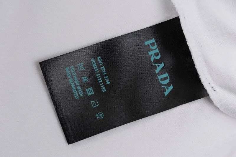 High fidelity Prada T-Shirts