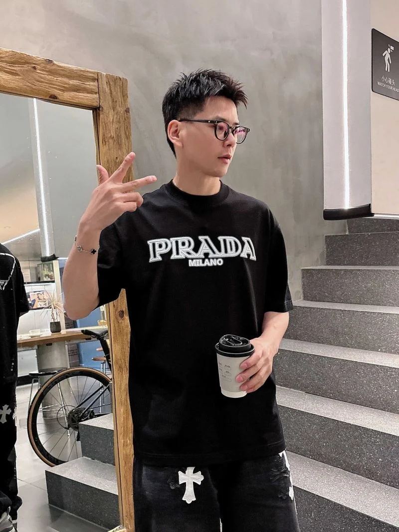 Cut-rate Prada T-Shirts