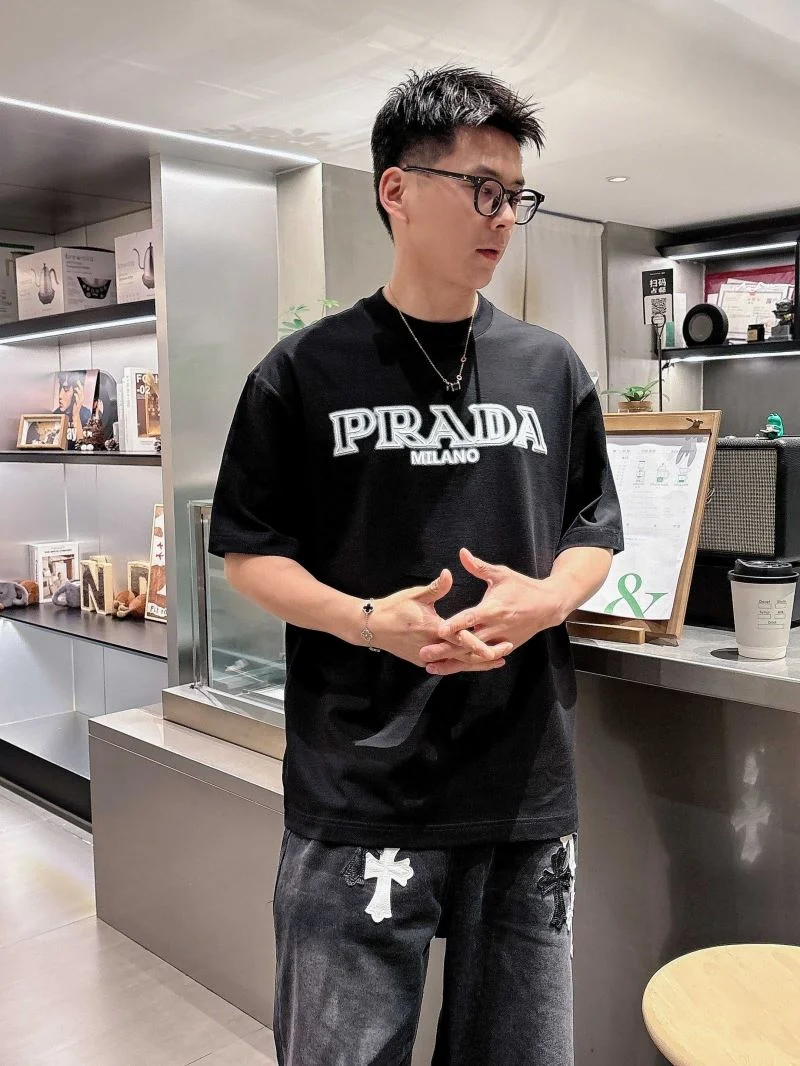 Cut-rate Prada T-Shirts