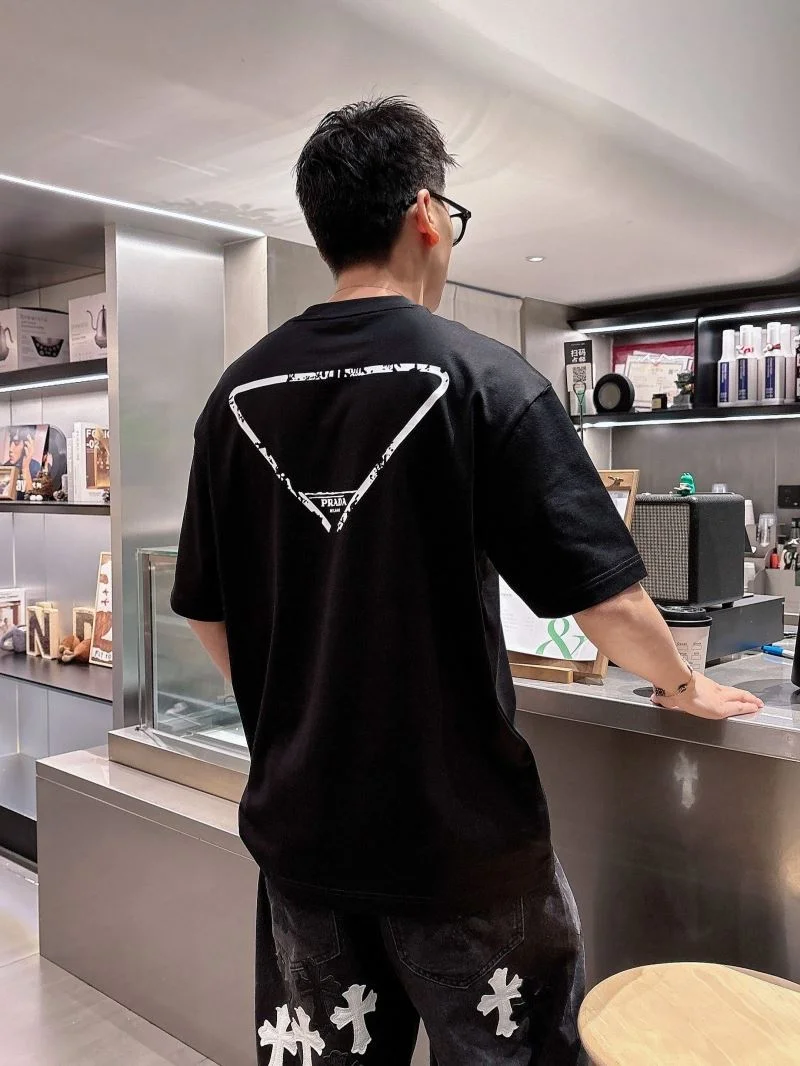 Cut-rate Prada T-Shirts