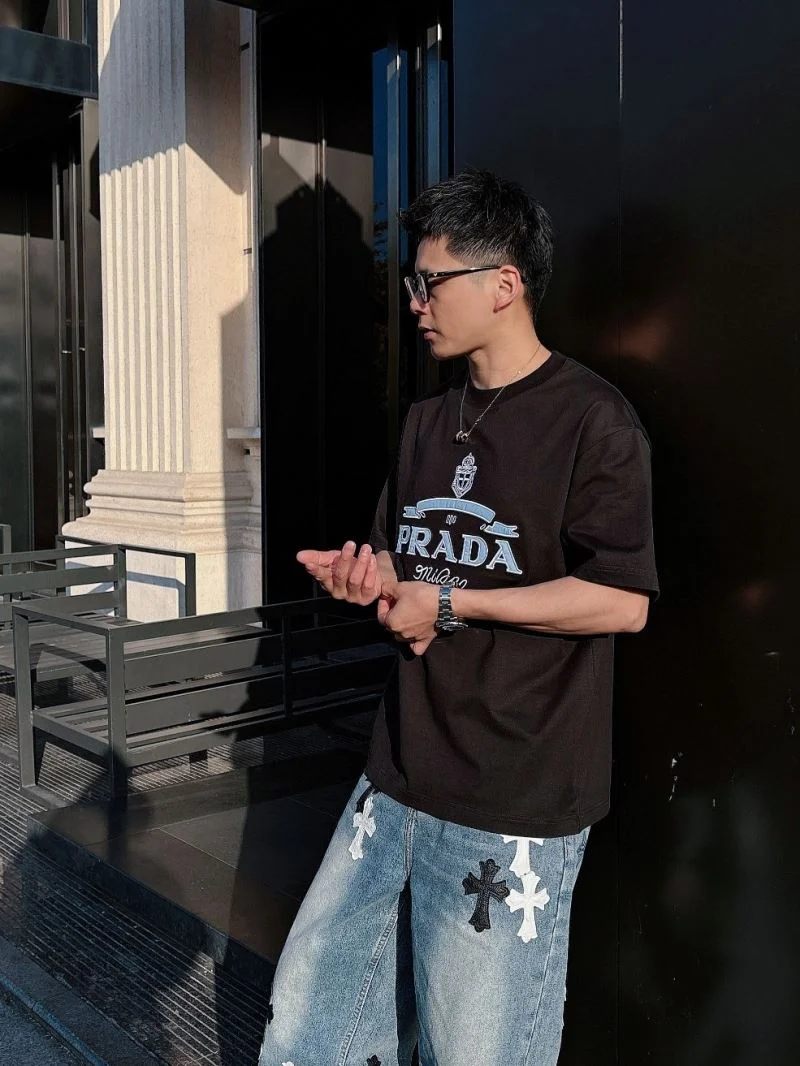 Original Prada T-Shirts