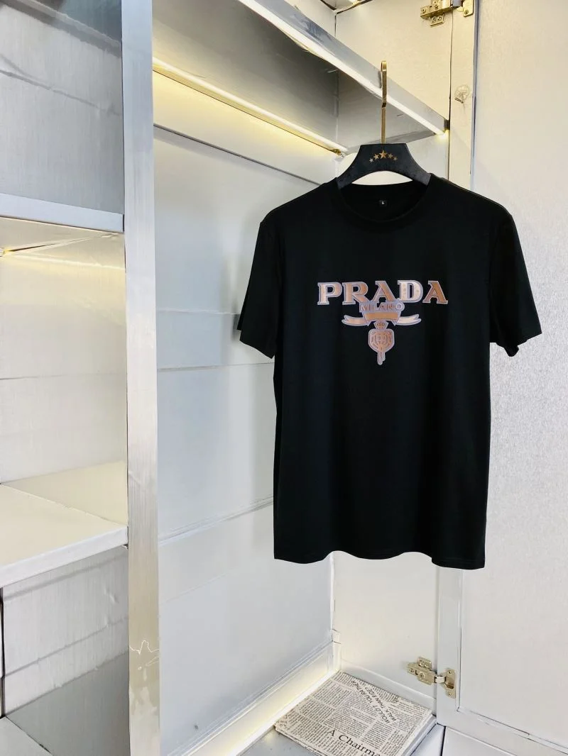 Inexpensive Prada T-Shirts
