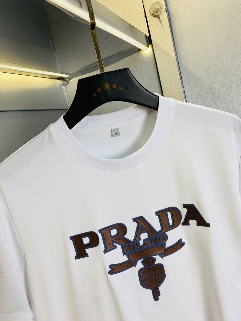 Inexpensive Prada T-Shirts