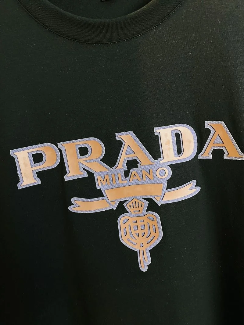 Inexpensive Prada T-Shirts