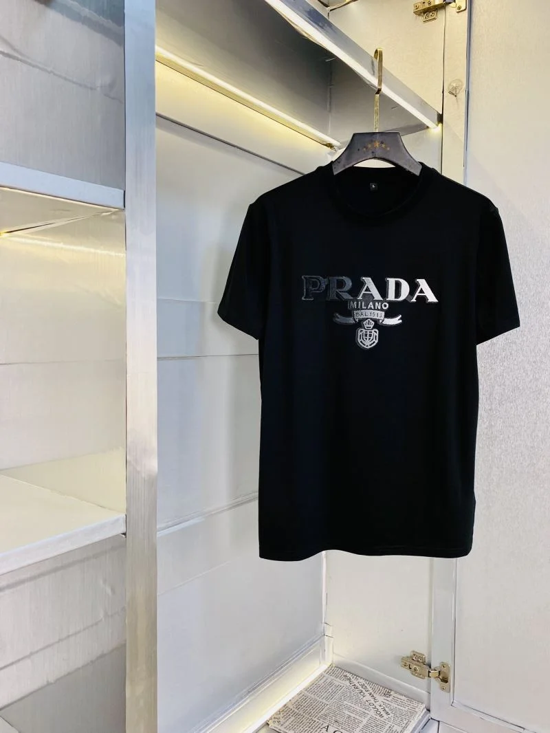 Low-cost Prada T-Shirts
