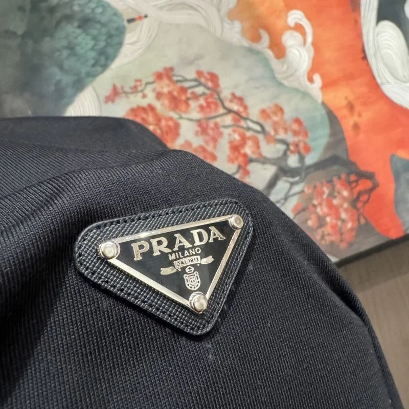 Accurate model Prada T-Shirts