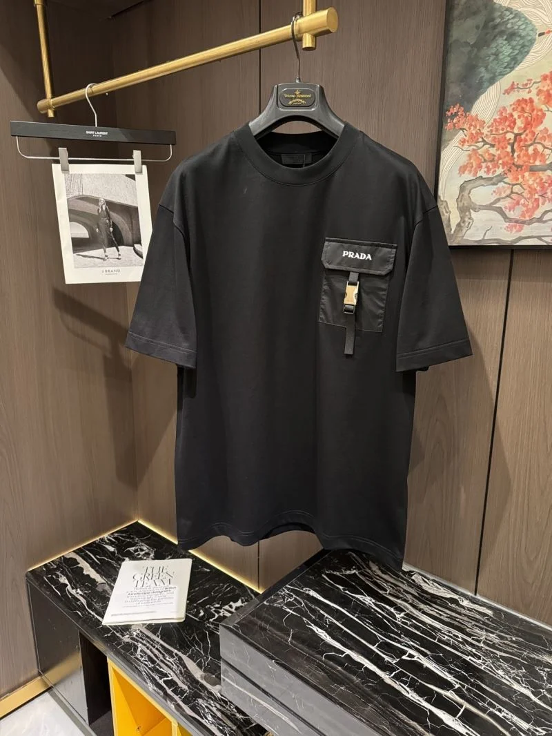 Accurate model Prada T-Shirts