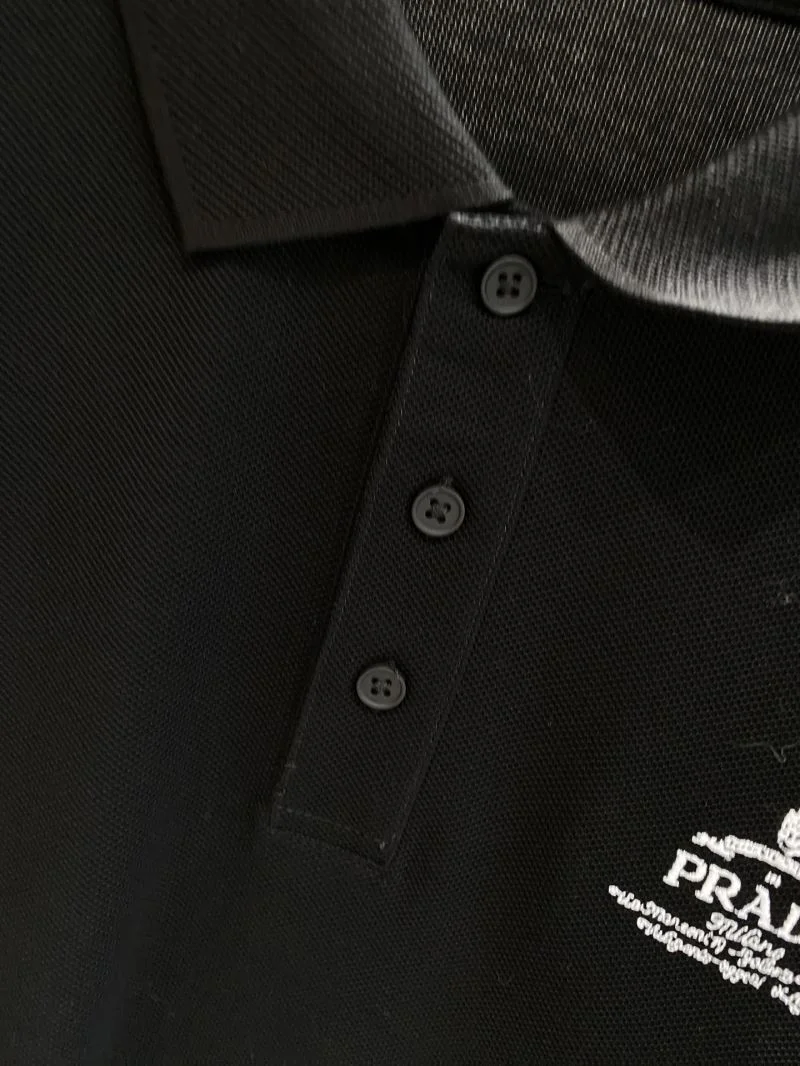 Cut-rate Prada T-Shirts