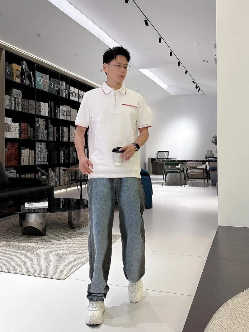 Discounted Prada T-Shirts