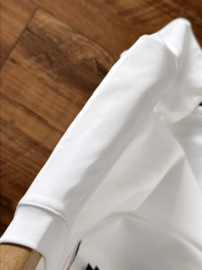 Low-cost Prada T-Shirts