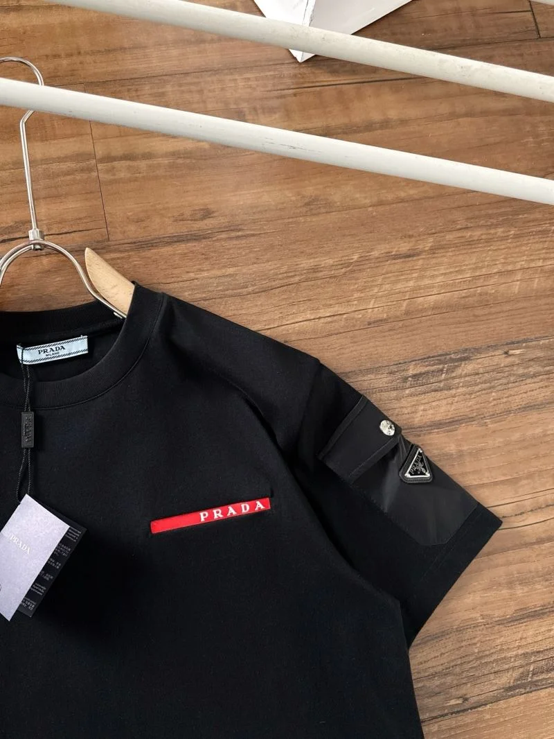 Inexpensive Prada T-Shirts