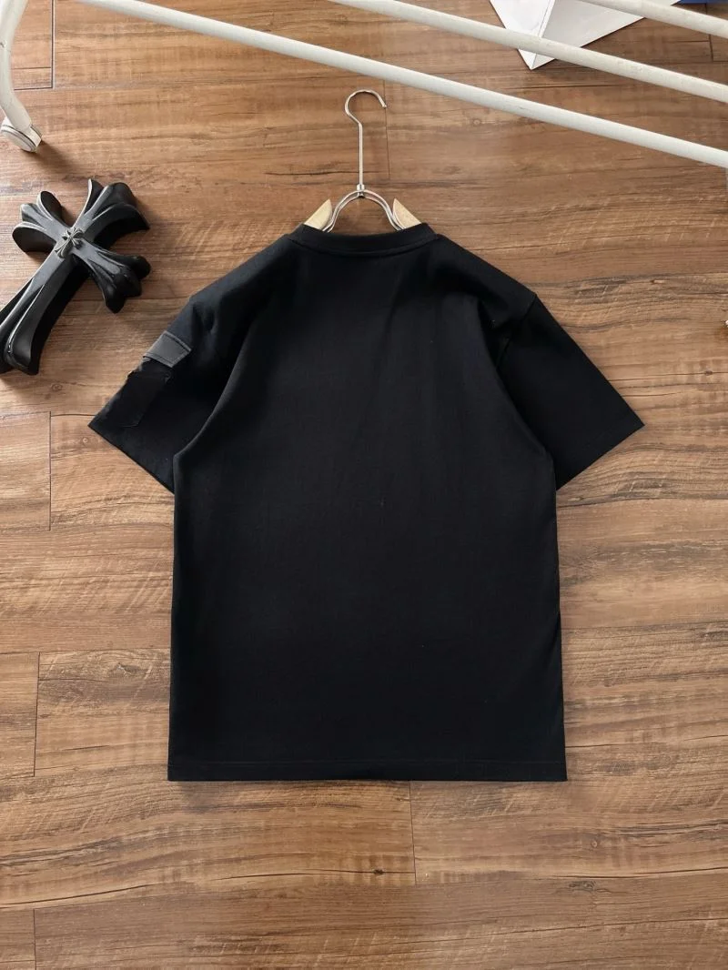 Inexpensive Prada T-Shirts