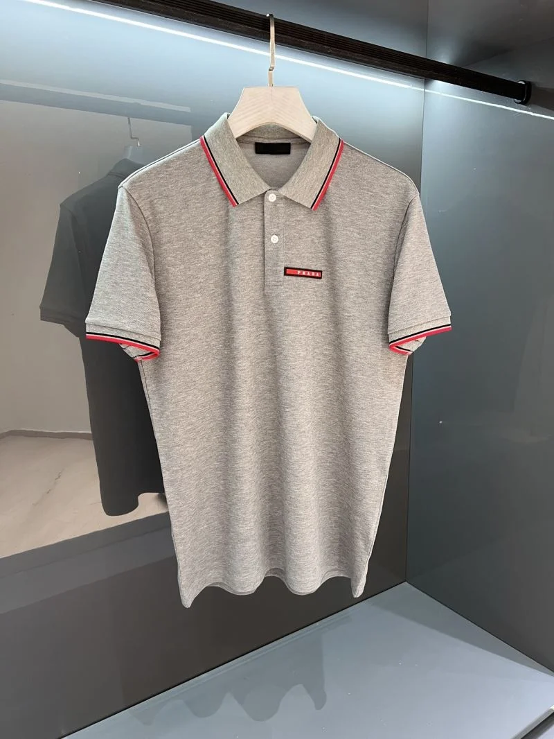 High fidelity Prada T-Shirts