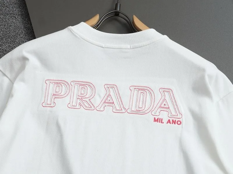 High fidelity Prada T-Shirts