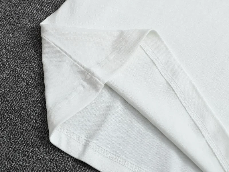 High fidelity Prada T-Shirts