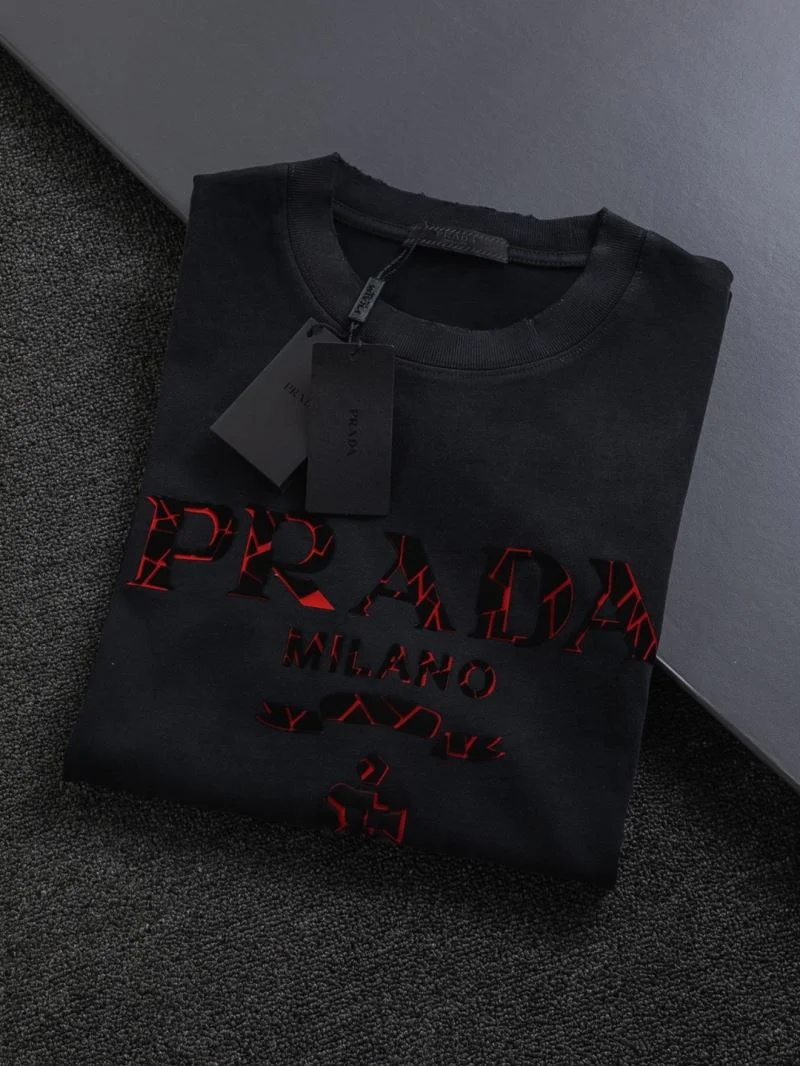 Inexpensive Prada T-Shirts