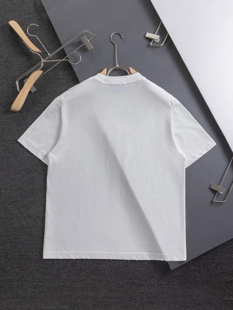 Low-cost Prada T-Shirts